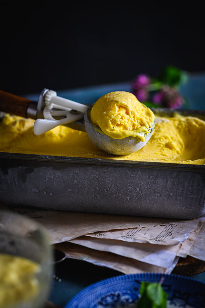 No-Churn Mango Ice cream (+Video) - Cooking With Sapana